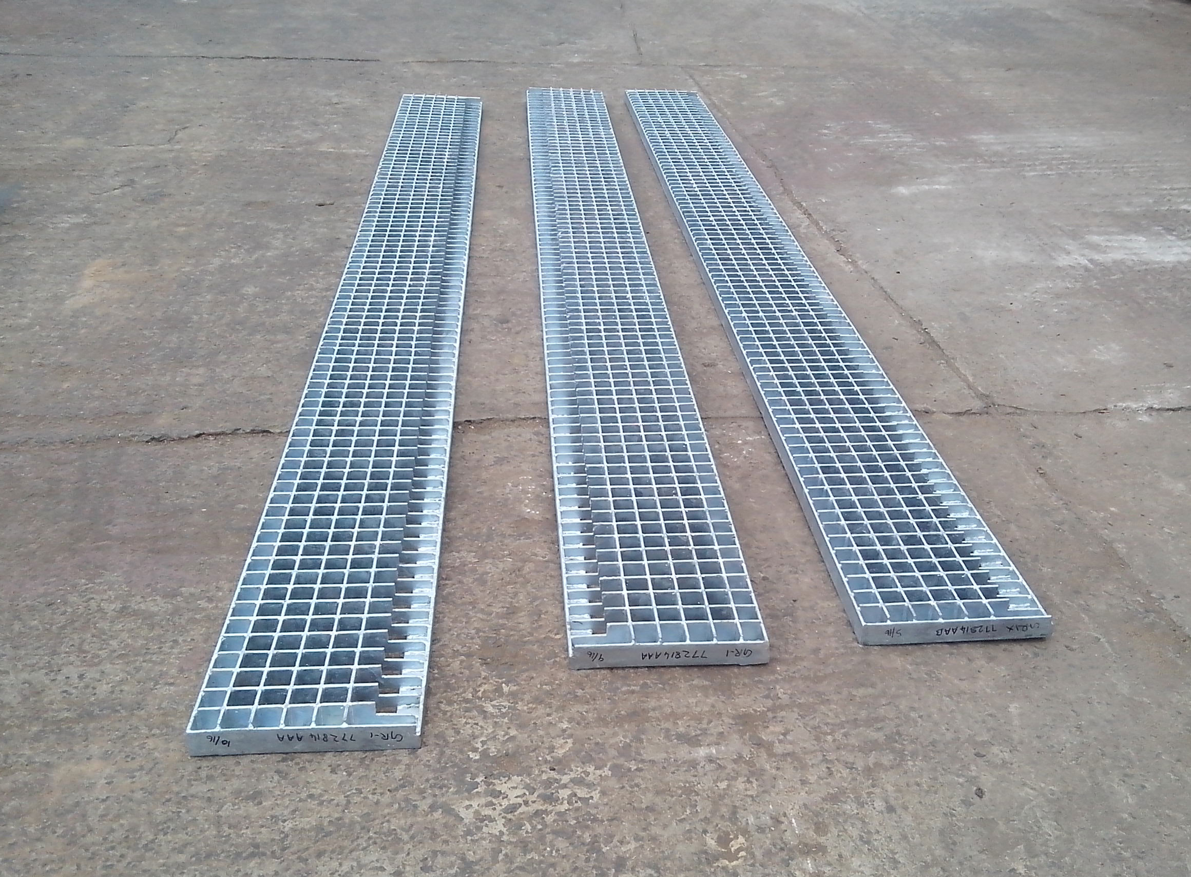 Top Manual Welded Gratings in India - Galfanengineers
